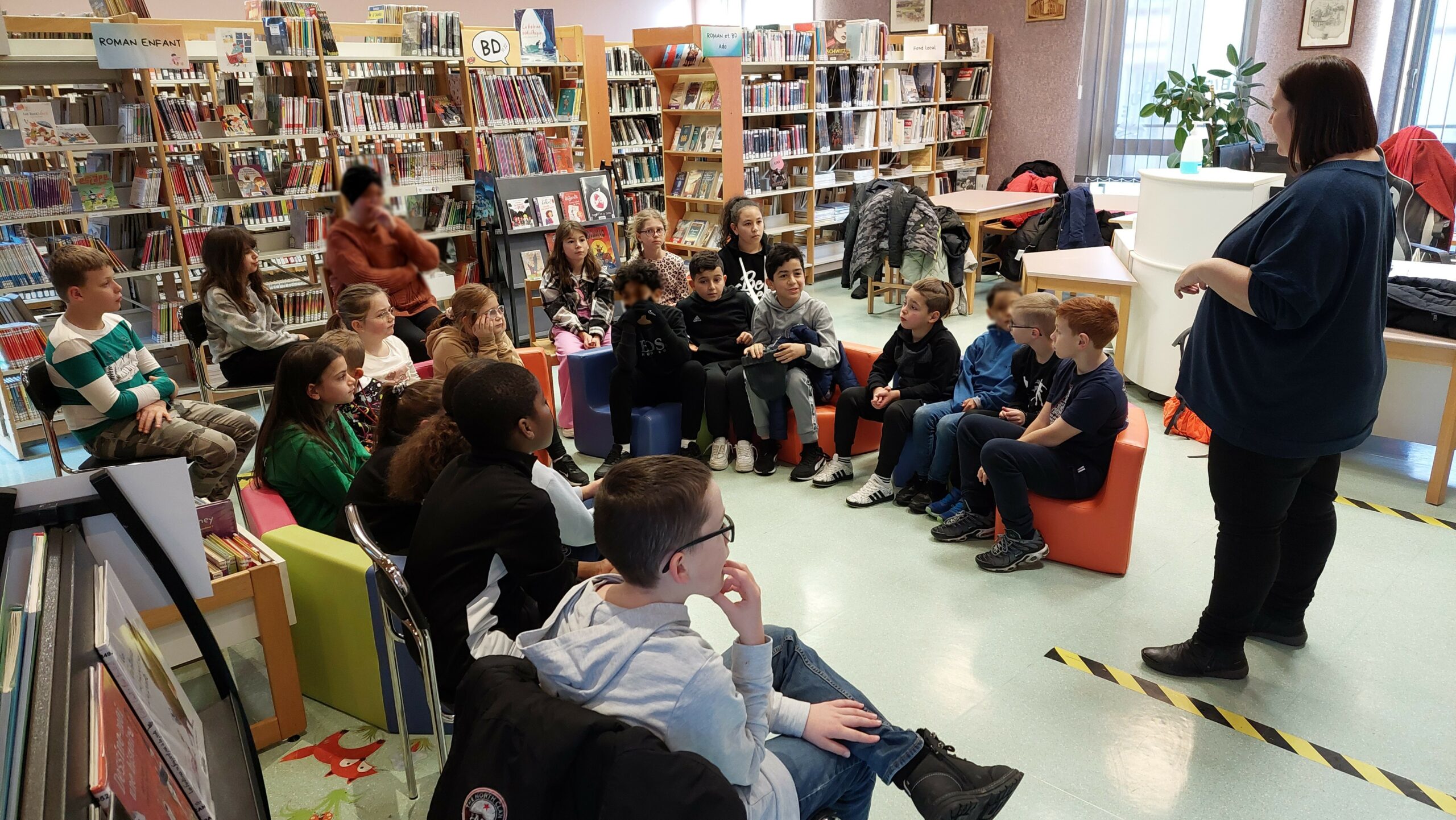 Ecoles du Vieux Stiring et du Habsterdick : les CM1/CM2 illustrent un roman - Commune de STIRING ...